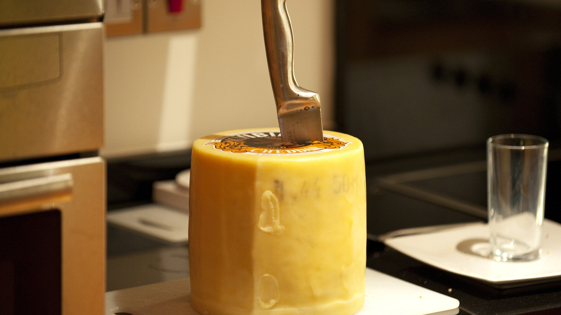 The Biggest Food Heists Of All Time - TheSpicyChefs