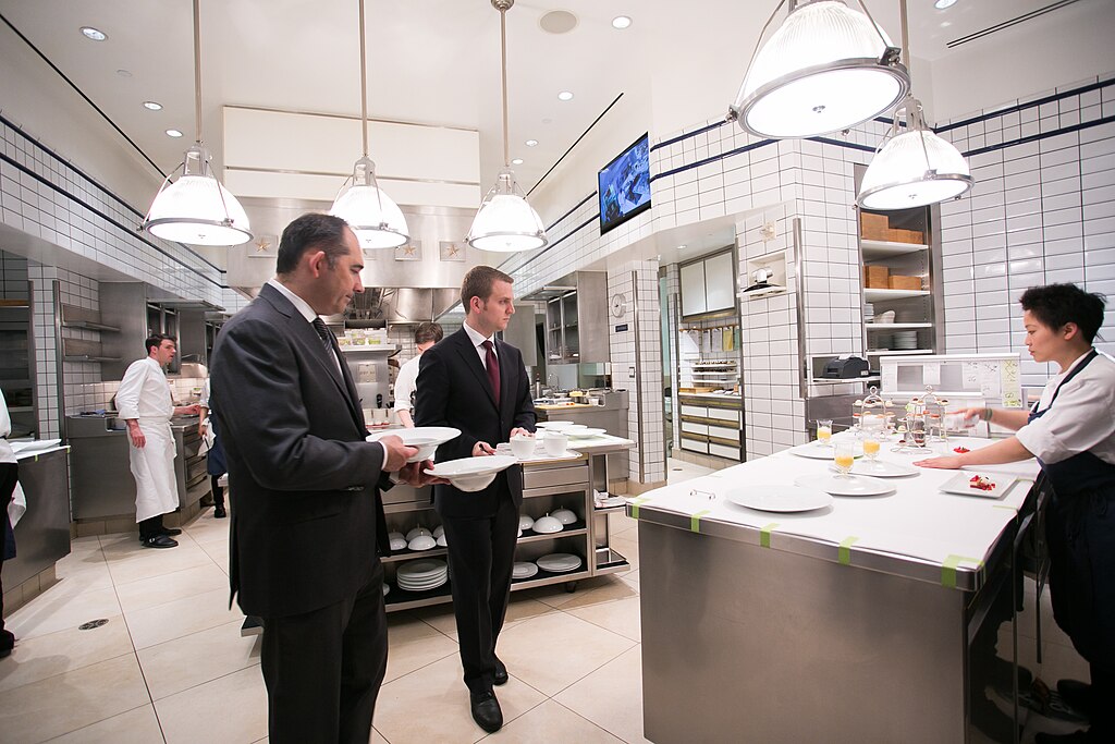 Here's How Much A Meal Might Cost You In The Most Expensive Restaurants ...