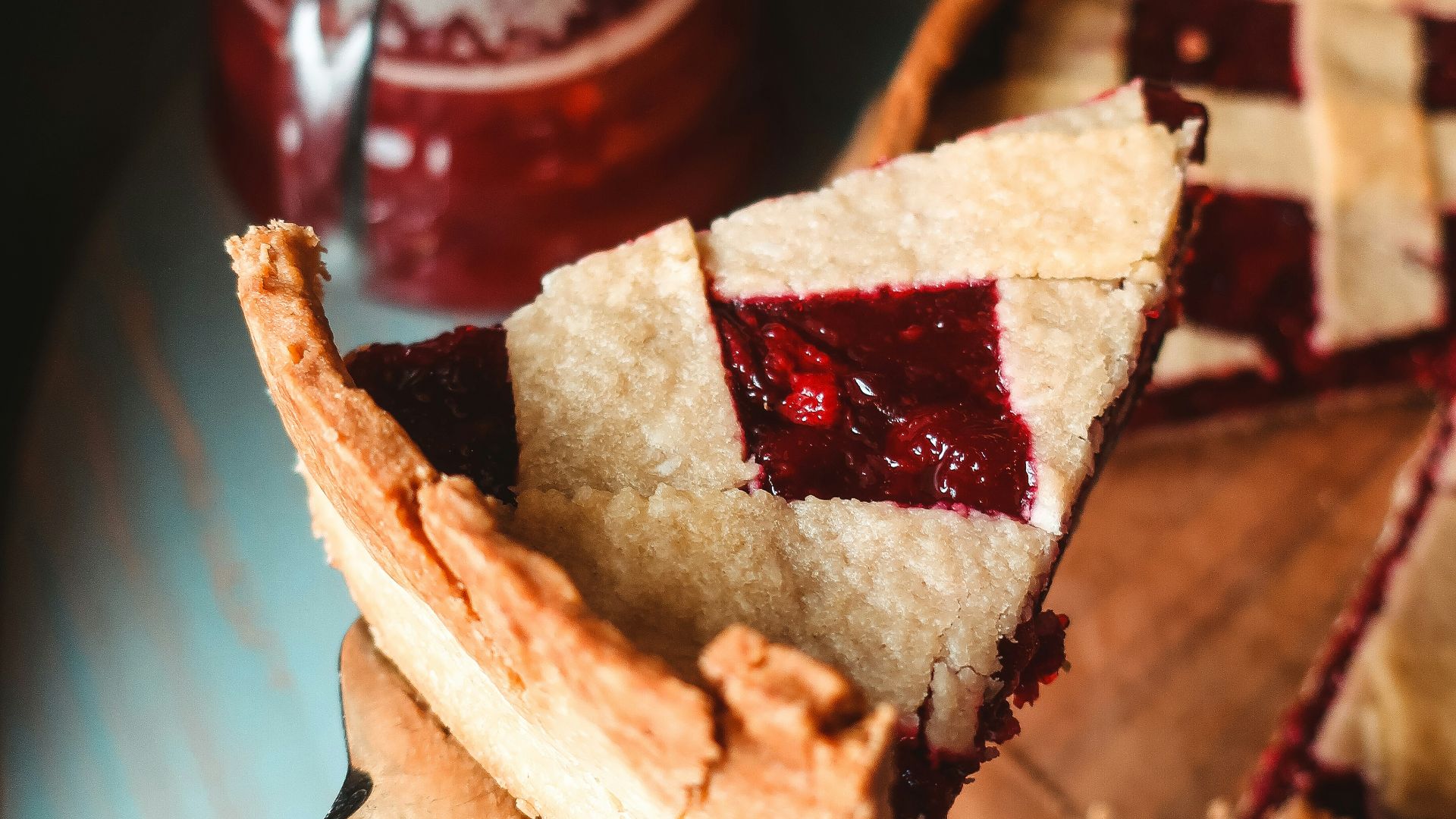 Bye Pumpkin Pie! 10 Of America's Most Boring Pies & 10 Epic Pies You ...