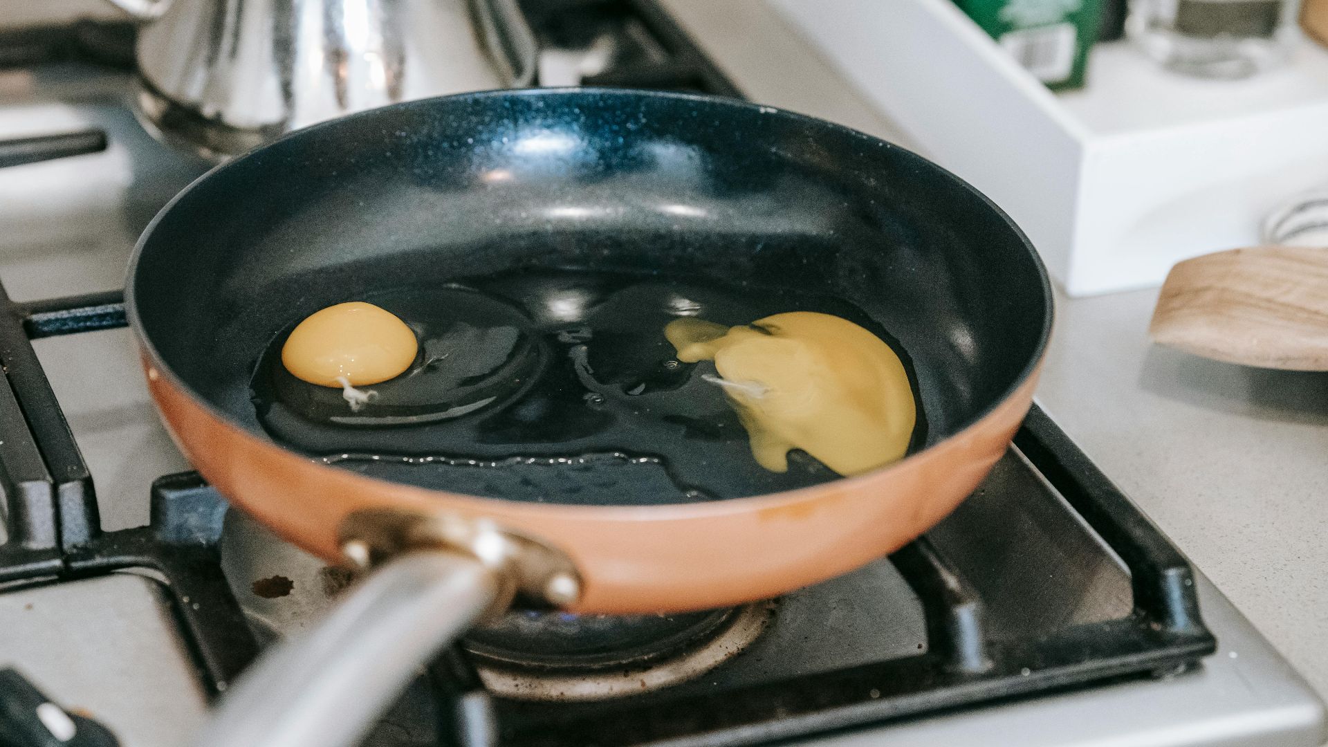 10 Cooking Methods Putting Your Health at Risk & 10 Healthier Ways to ...