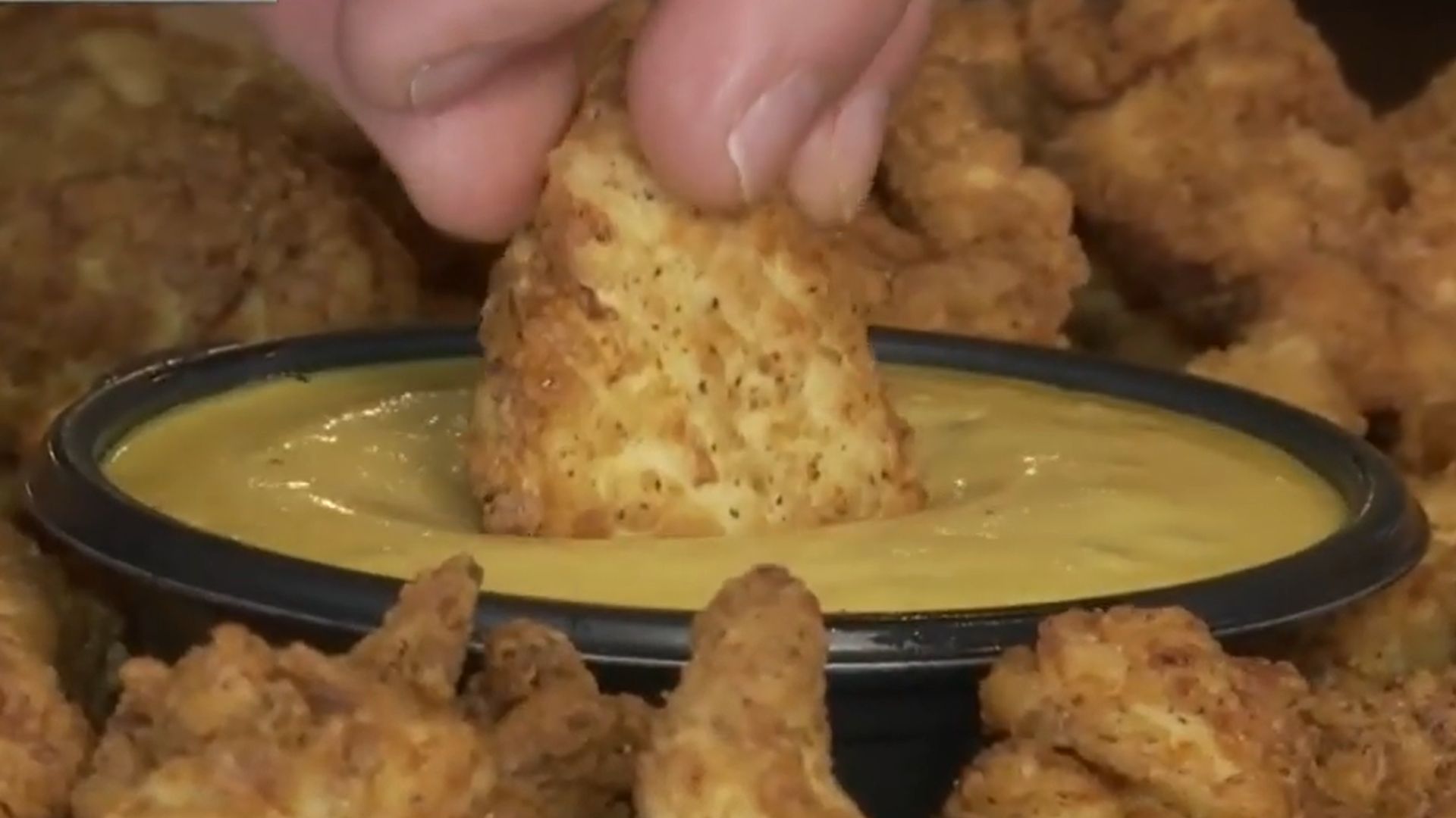 The 10 Worst Chicken Wing Chains Across America & 10 That Make Our ...