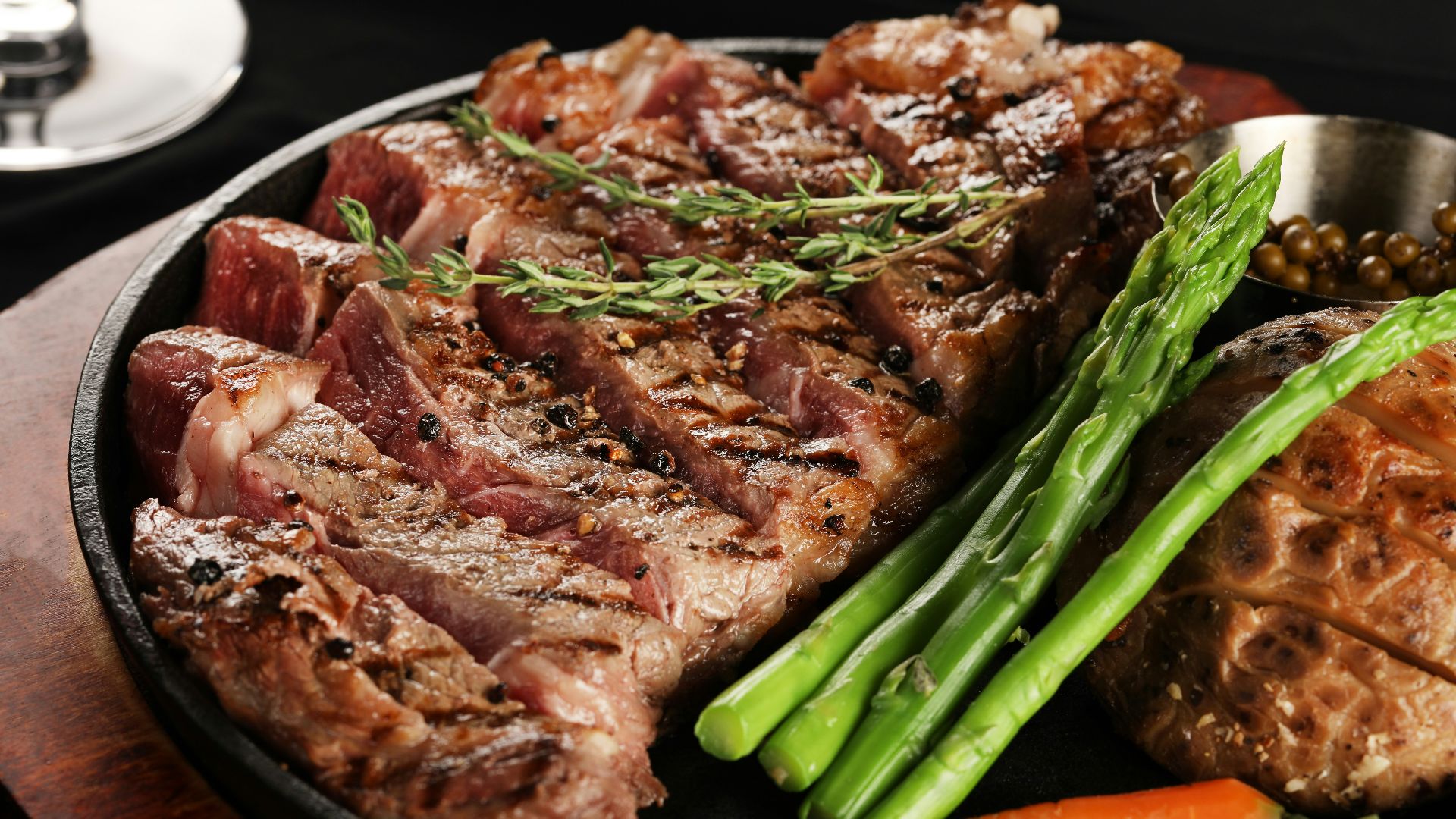 Talk Like A Critic: 20 Words You Can Use To Describe Taste - TheSpicyChefs