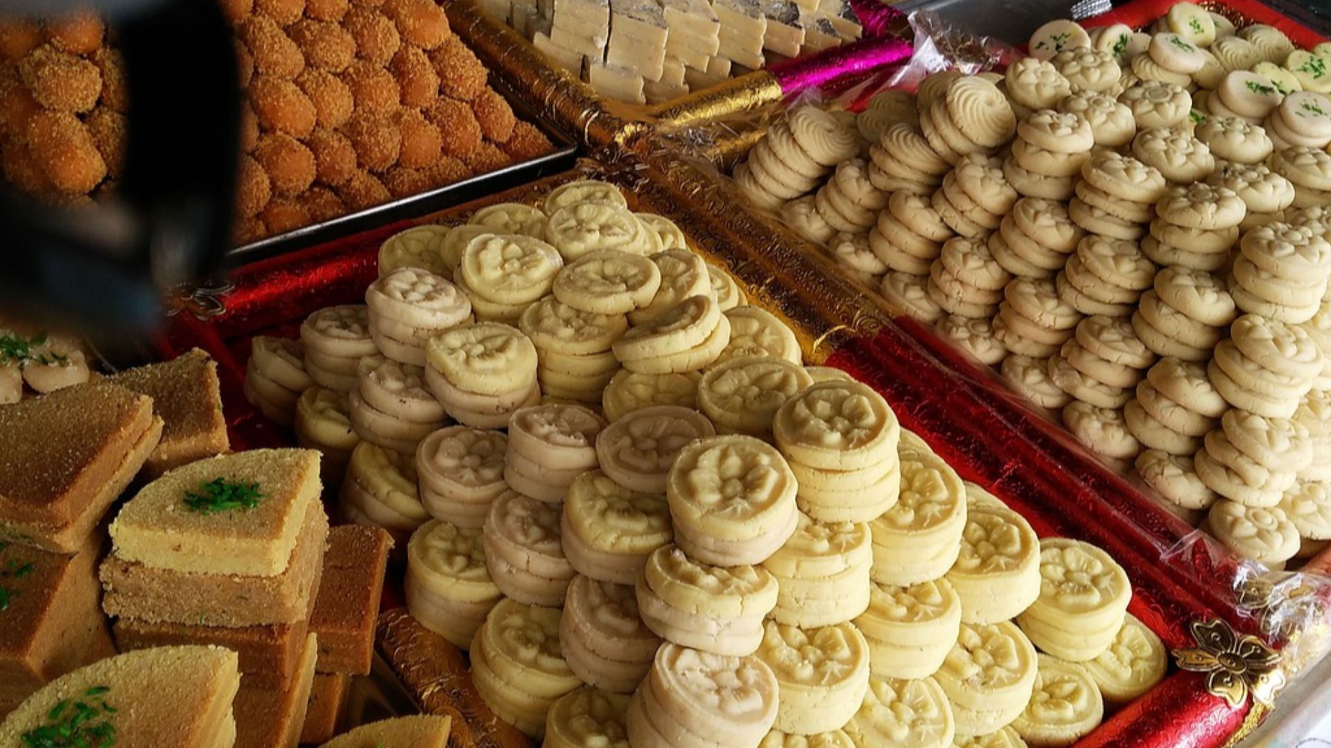 Surprise Hits: 20 Underrated Potluck Desserts No One Thinks Of ...