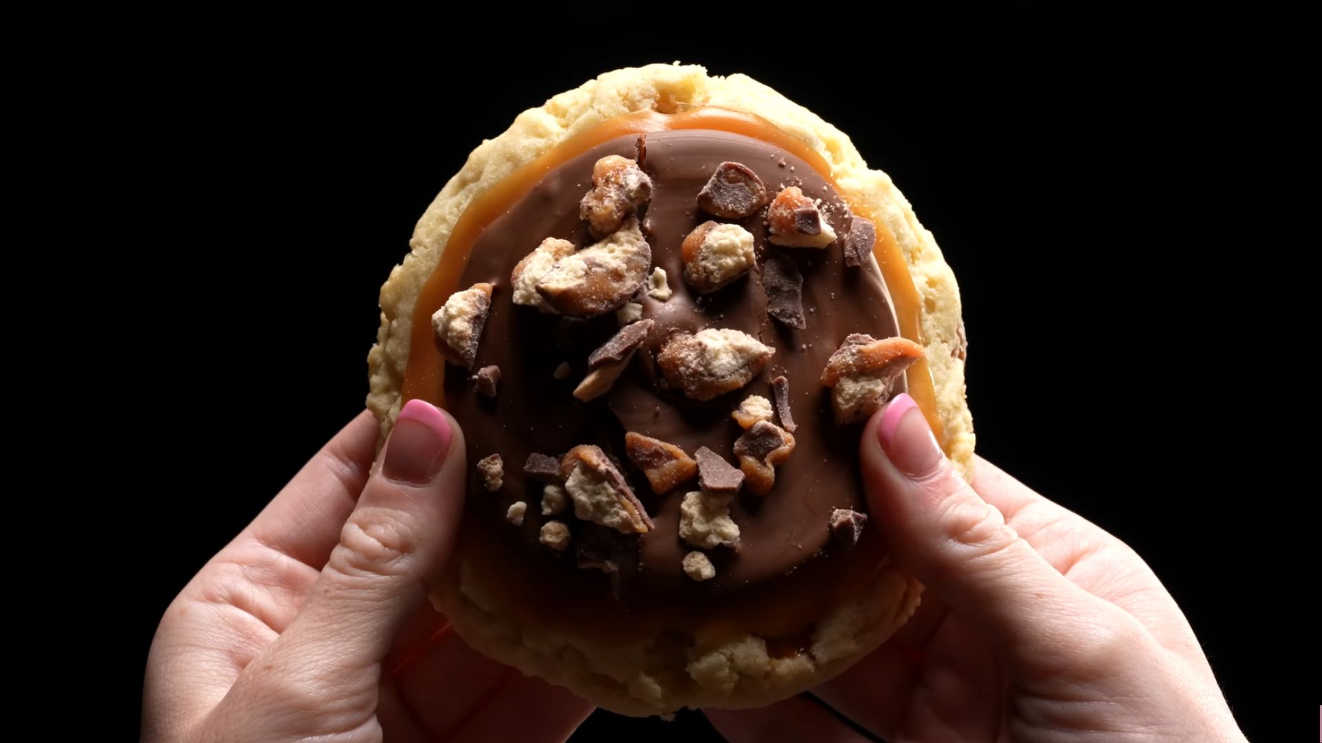 The 10 Worst Crumbl Cookie Flavors & 10 Fan Favorites - TheSpicyChefs