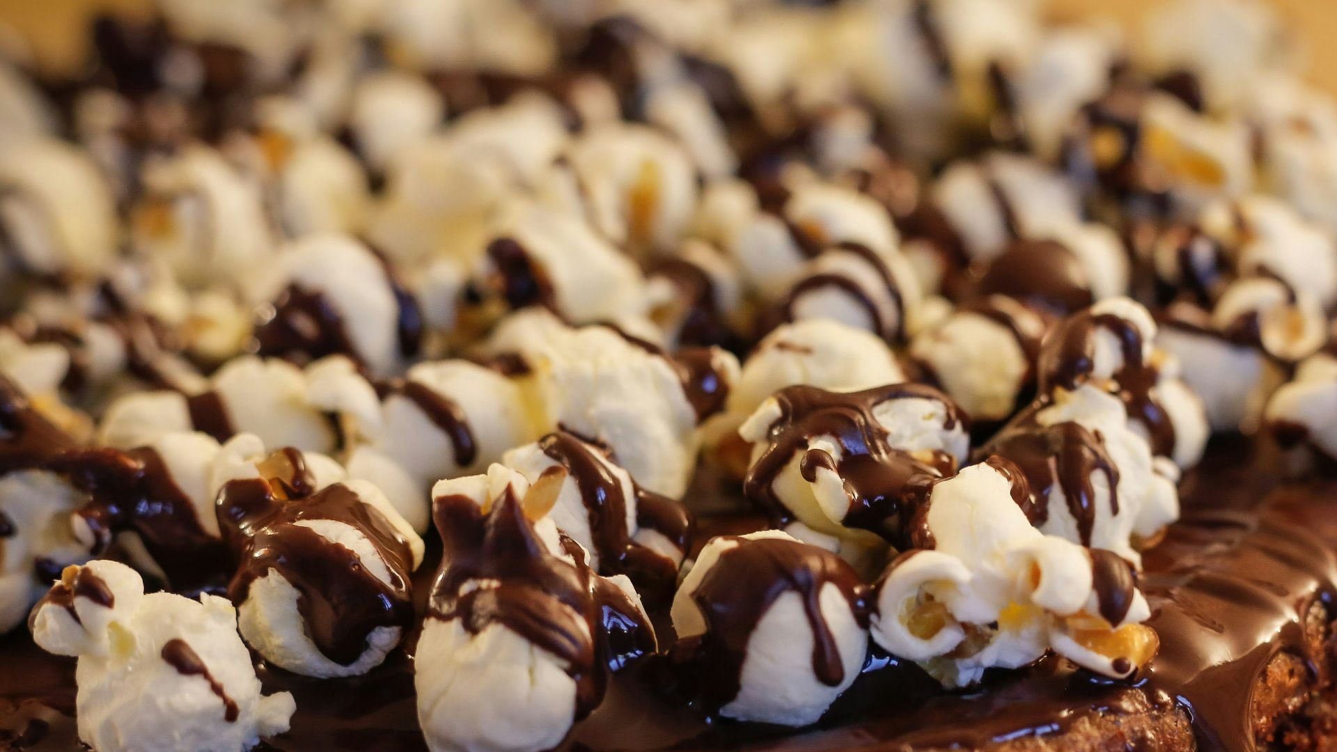 10 Classic Popcorn Toppings Everyone Loves & 10 Healthy Alternatives To ...