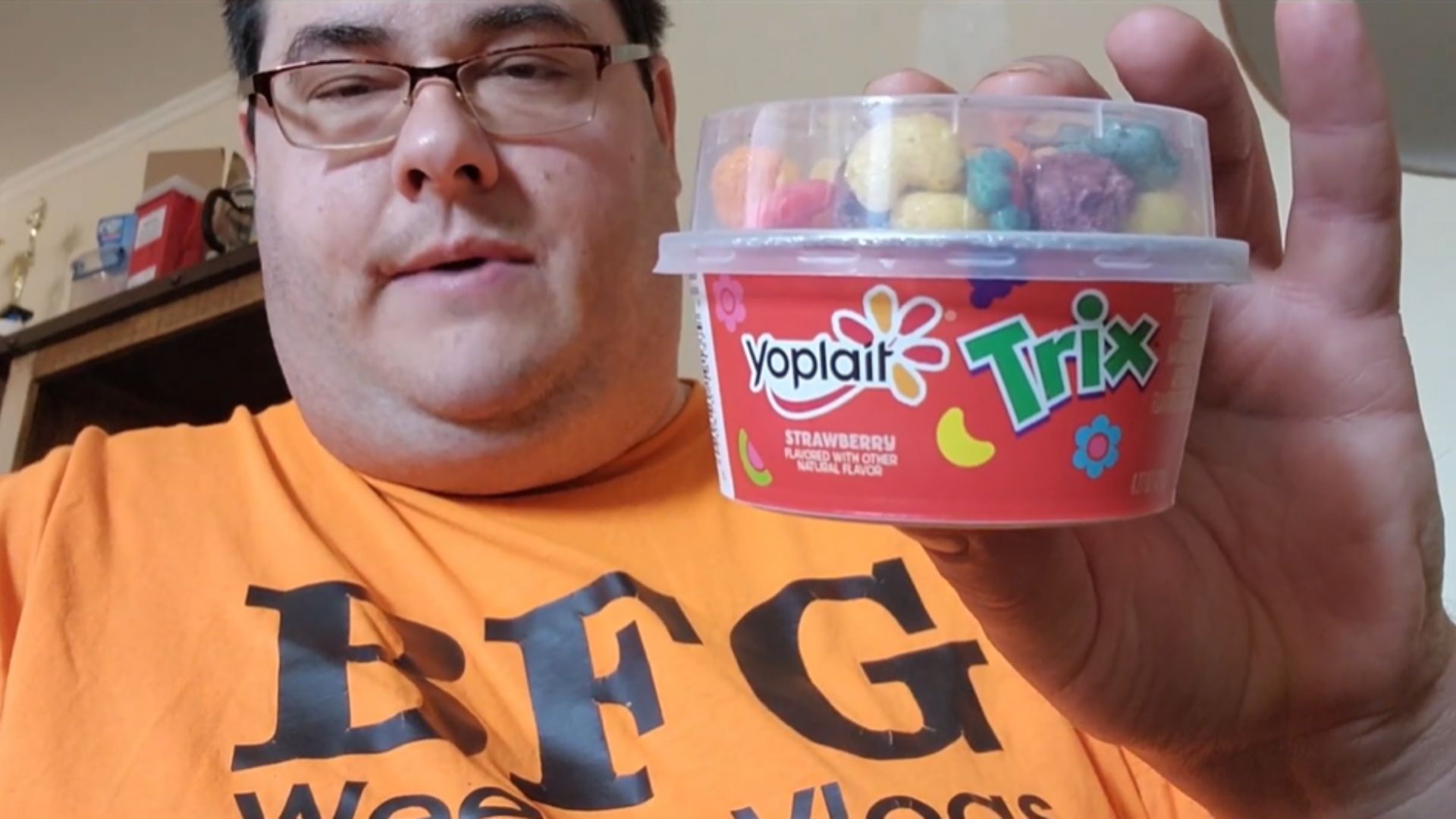 20 Discontinued Snacks From The 2000s That We Still Think About ...