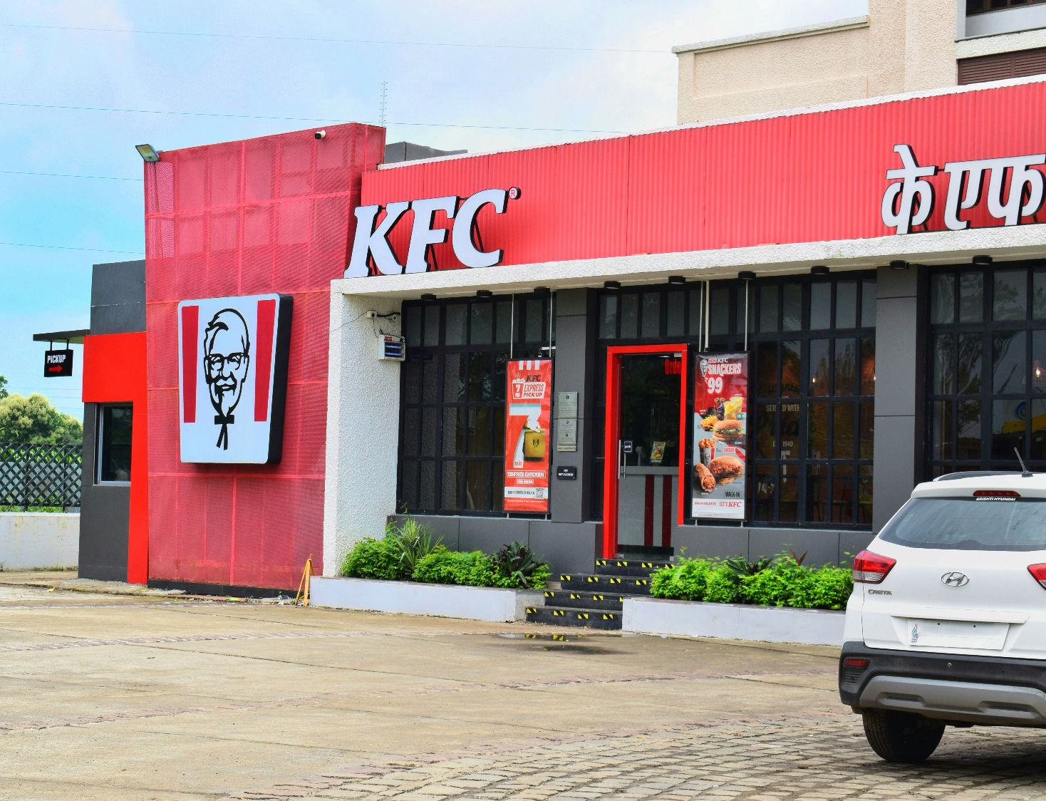 The 10 Worst Items On KFC’s Menu & 10 That Get Our Mouths Watering ...