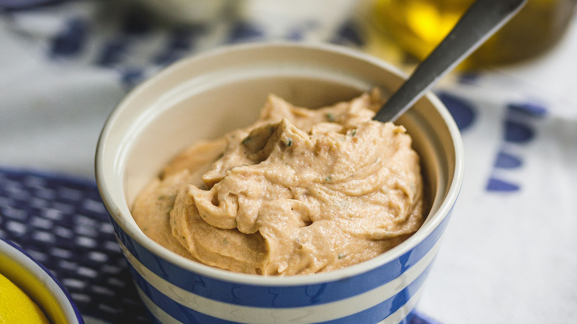 Happy Hour: The 20 Best Foods For Social Snacking - TheSpicyChefs