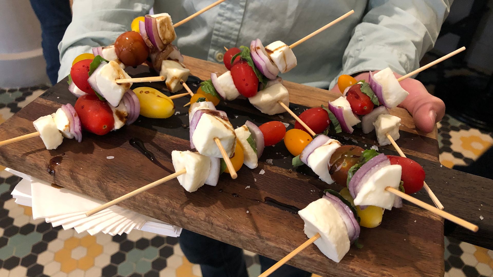 Happy Hour: The 20 Best Foods For Social Snacking - TheSpicyChefs