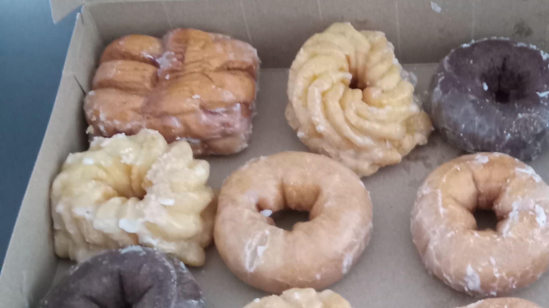 The 10 Worst Donuts At Tim Hortons & 10 Favorites Everyone Loves ...