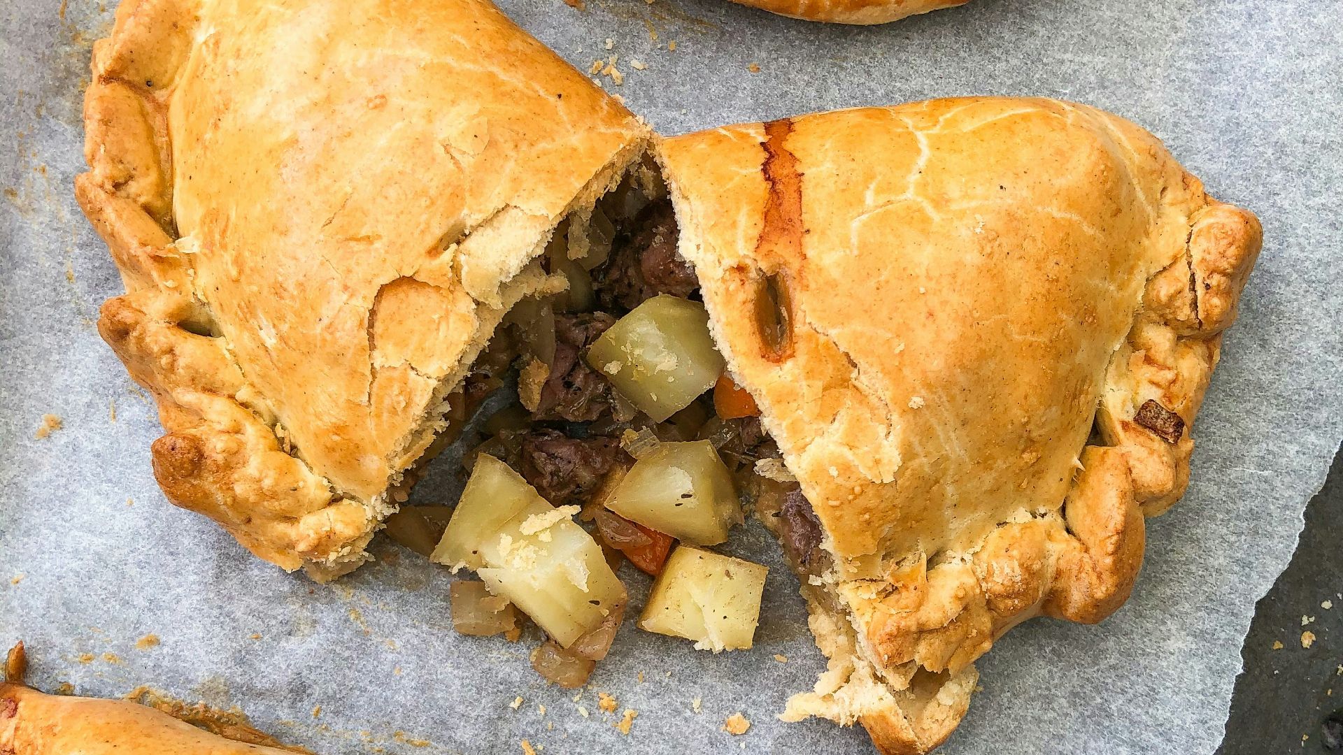 Medieval Eats: 20 Foods Eaten in the Middle Ages - TheSpicyChefs